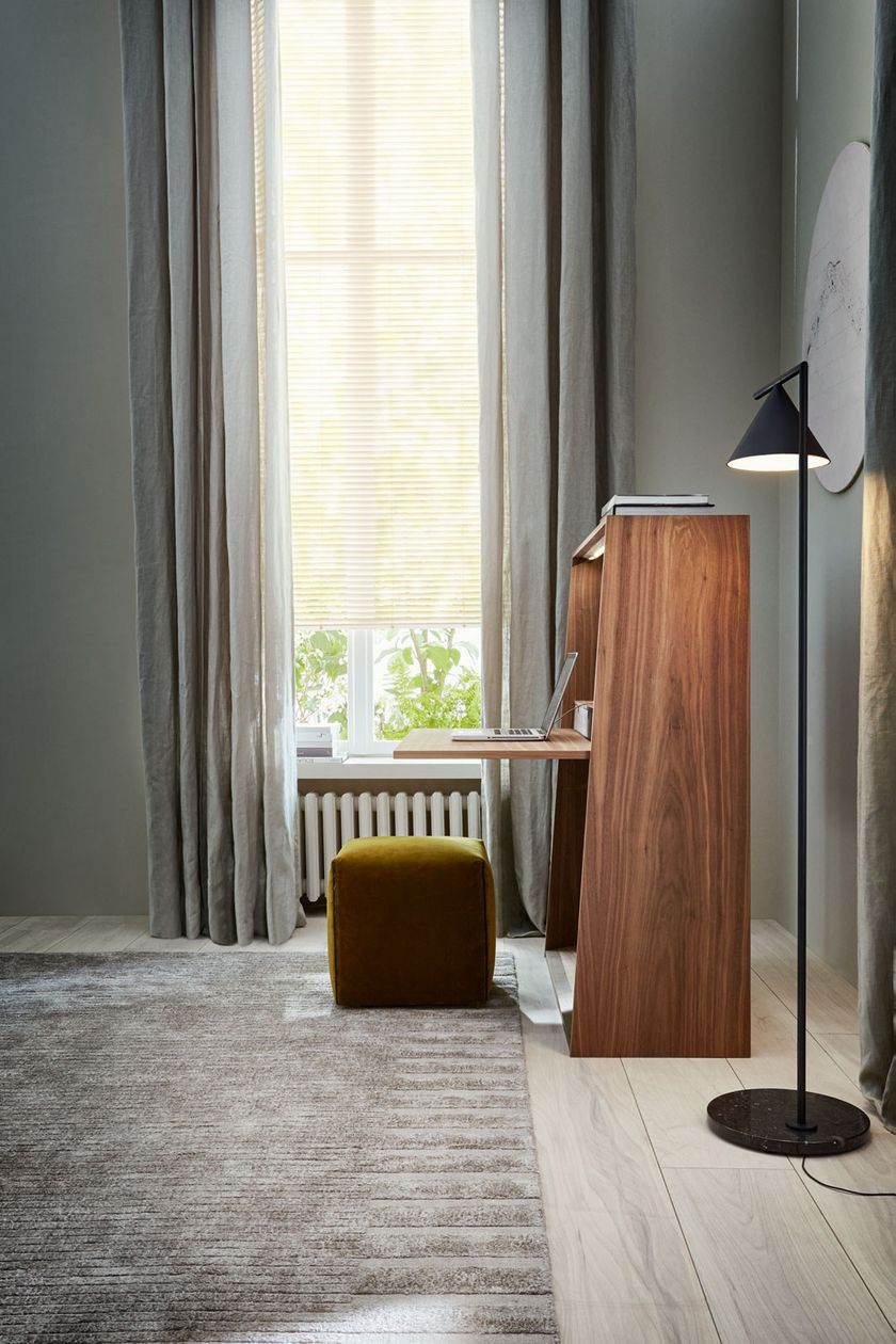 INK secretary desk By Molteni & C. design Jasper Morrison