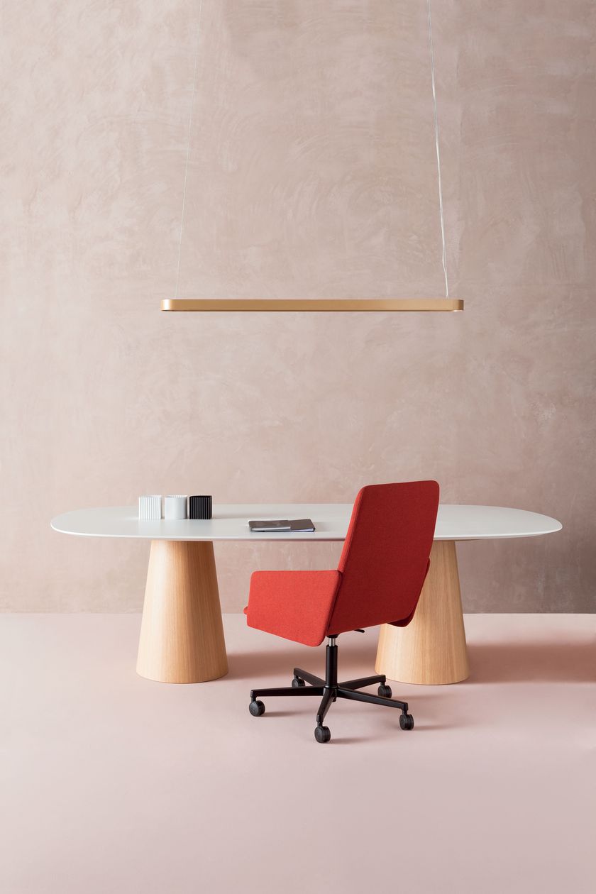 INOKO 240 Table By Crassevig | design LC Studio