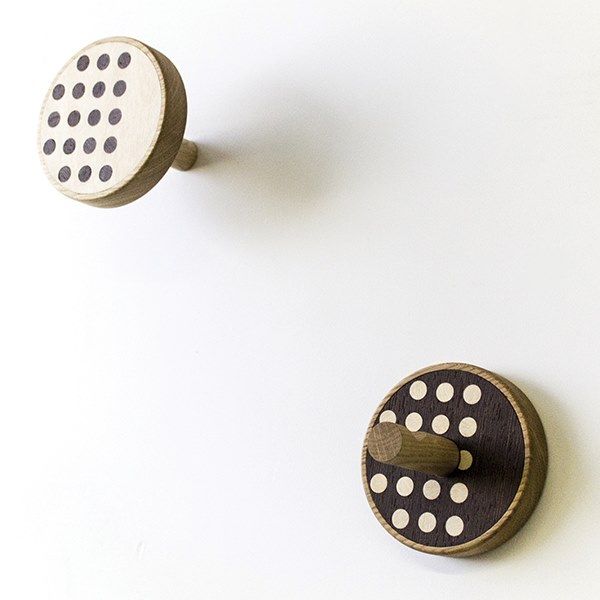 INVERSO POINT WARM Coat rack By LIGNIS®