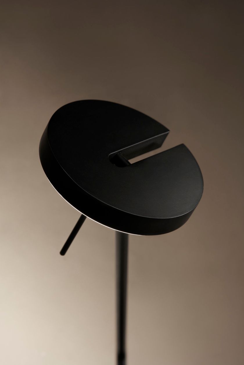 INVISIBLE LED adjustable aluminium wall lamp By LedsC4 | design ...