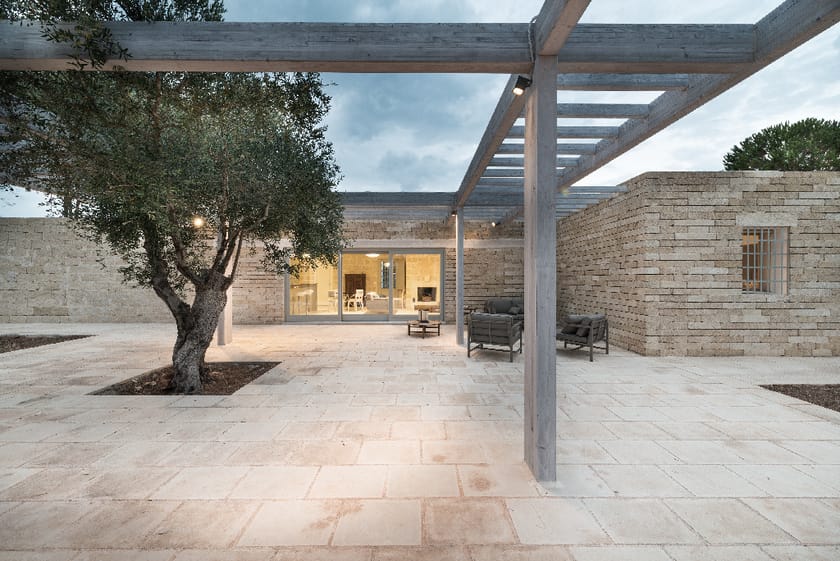 IPRO | Lampada da parete per esterno Collezione iPro By iGuzzini design ...