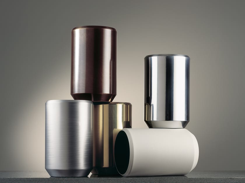 IPSO | Floor lamp By ANNA LARI