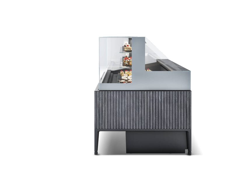 PENTAGRAM DISPLAY Refrigerated display cabinet By ISA