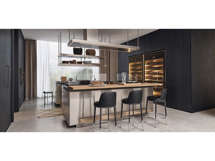ITALIA + FRAME SYSTEM Kitchen in stainless steel and wood with double ...