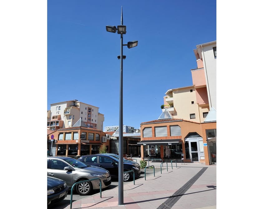 Farola de aluminio IXIS By GHM-ECLATEC