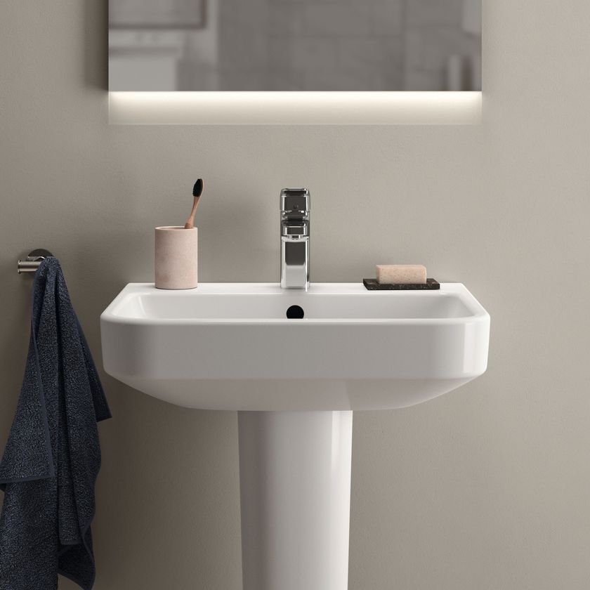 I.LIFE B - T4608 Lavabo By Ideal Standard