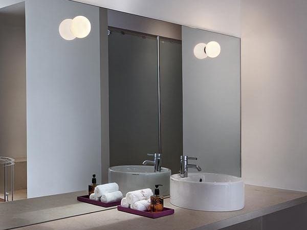 FLOS - GLO-BALL MINI MIRROR Lampada da parete By In Stock | design ...