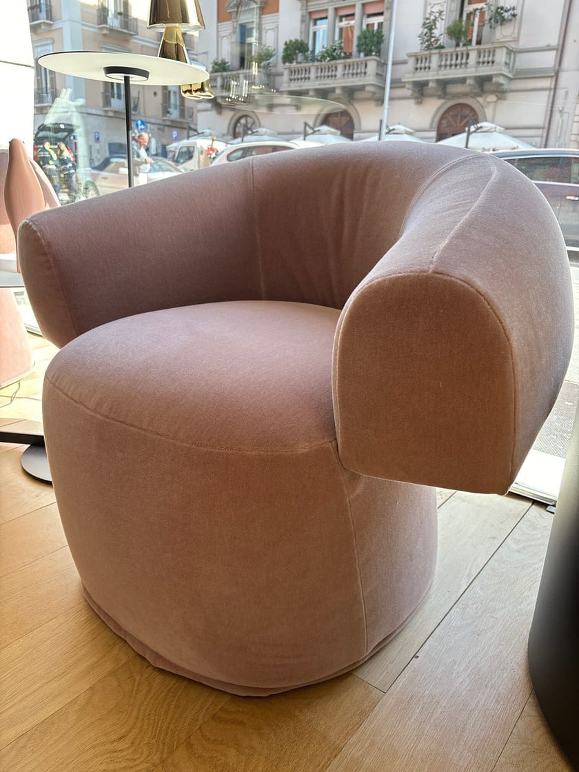 MOROSO - RUFF Easy chair By In Stock