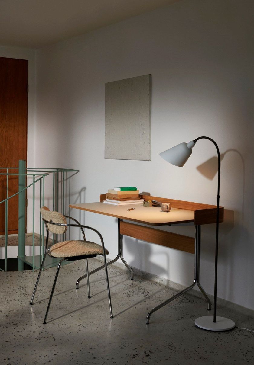 &TRADITION - PAVILION AV17 Schreibtisch By In Stock