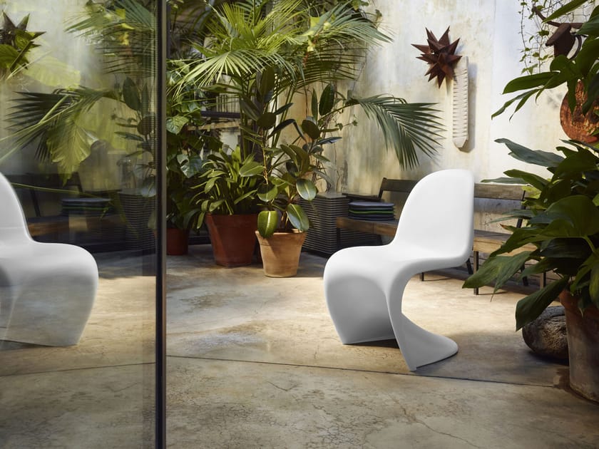 VITRA - PANTON CHAIR WHITE Polypropylene chair By In Stock | design ...