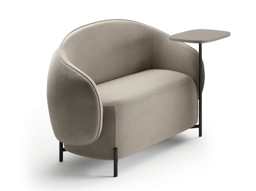 MELLA Leather small sofa By Innova Imbottiti | design Park Associati