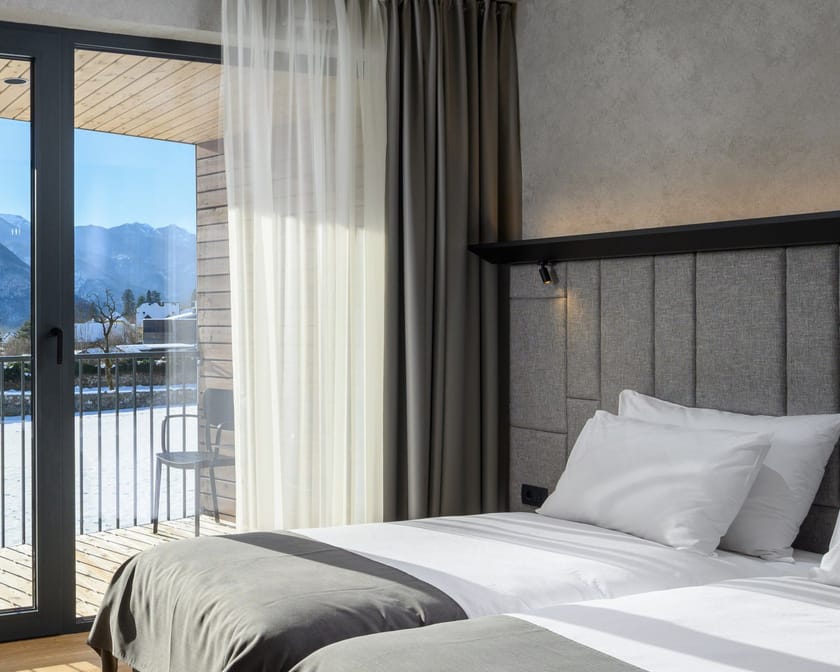 ATOS RVO Spotlight By Intra lighting