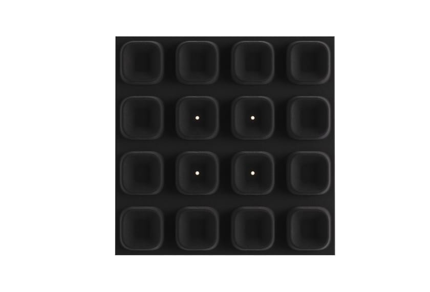 PYRYMYD LFO Pendant lamp By Intra lighting