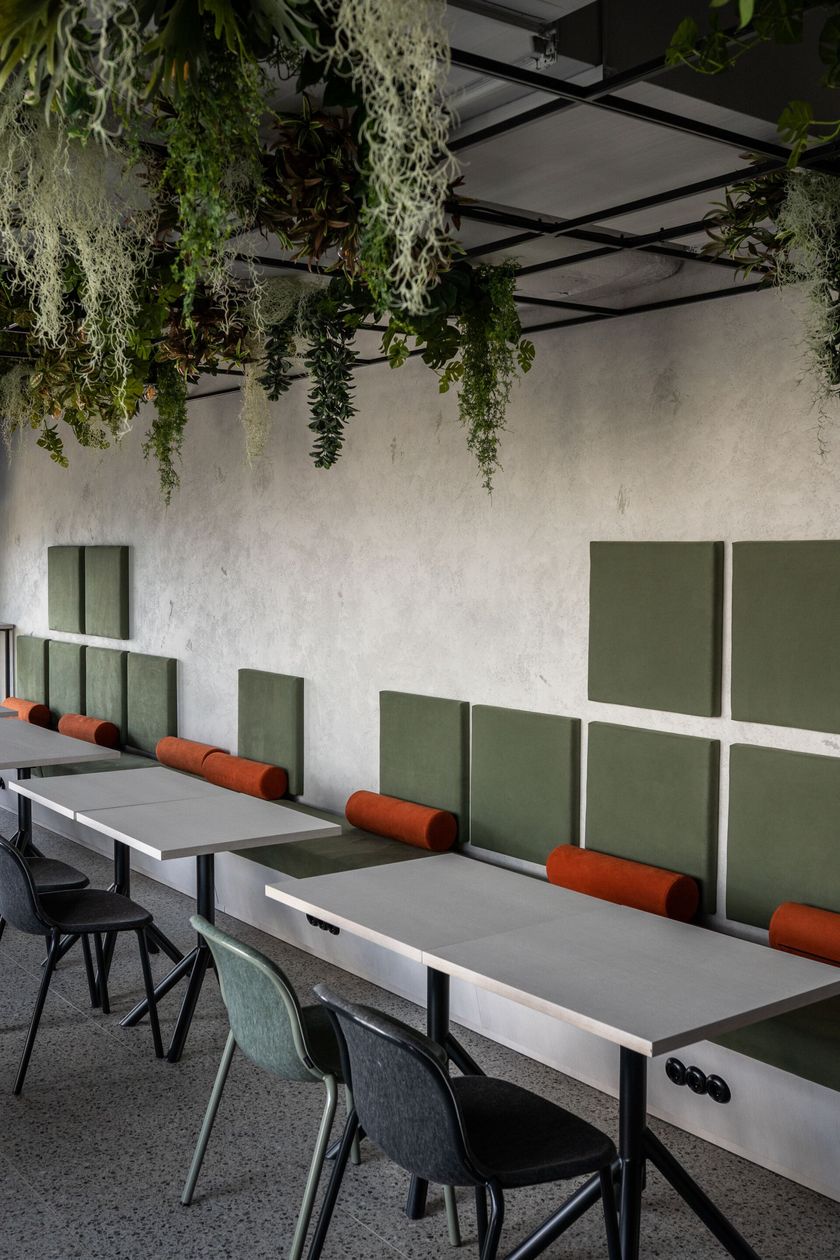 MICRO GRIP Continuous flooring By Isoplam