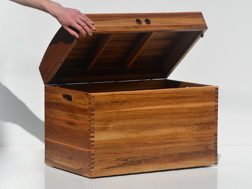 JACK treasure chest Toy storage box By Sixay furniture