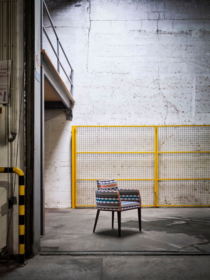 AGGY M1175C Chair By JMS