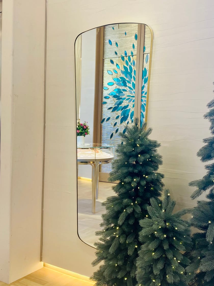 SWING 3 Spiegel aus Messing mit Rahmen By Jover+Valls