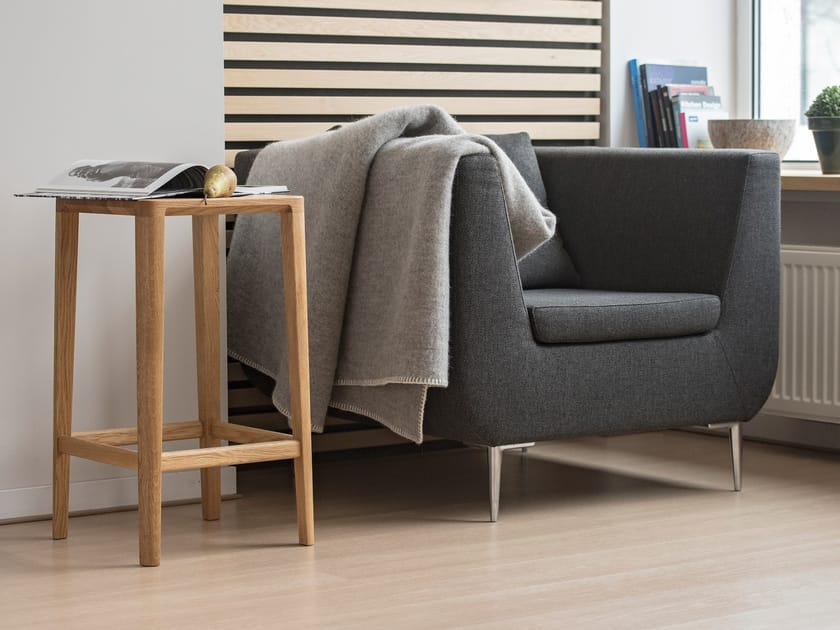 KA Solid wood stool with footrest By JAVORINA