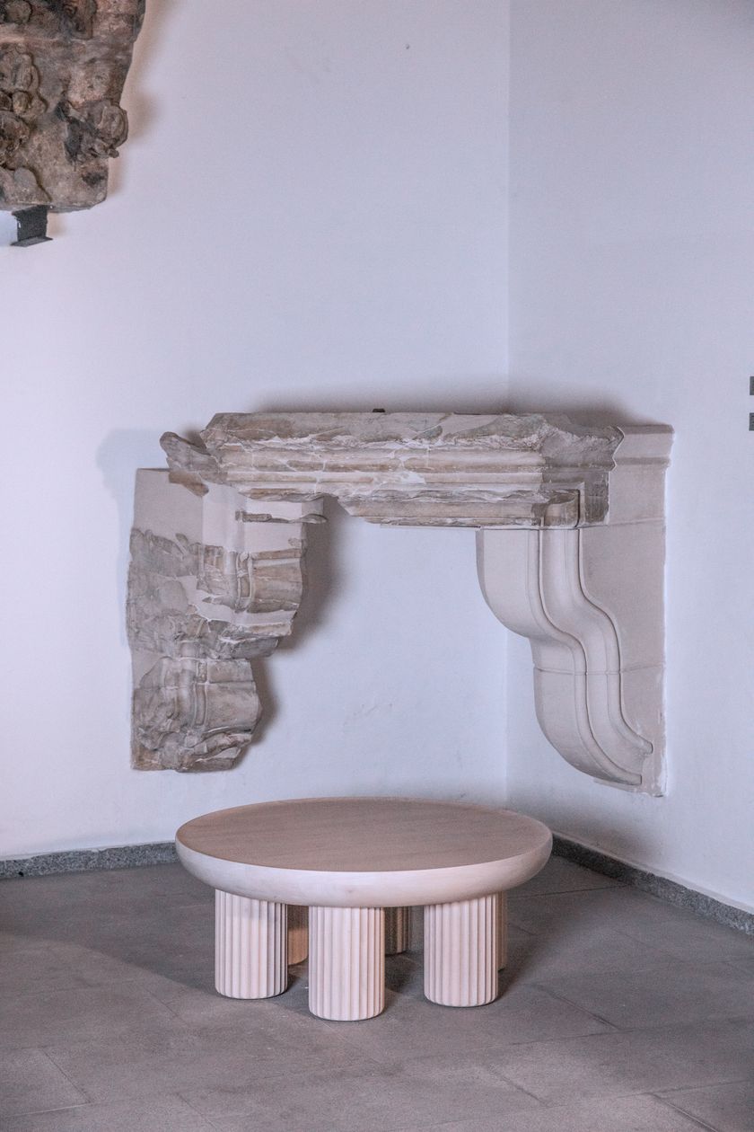 KALOKAGATHOS 茶几 By MOVIMENTO | design Jiri Krejcirik