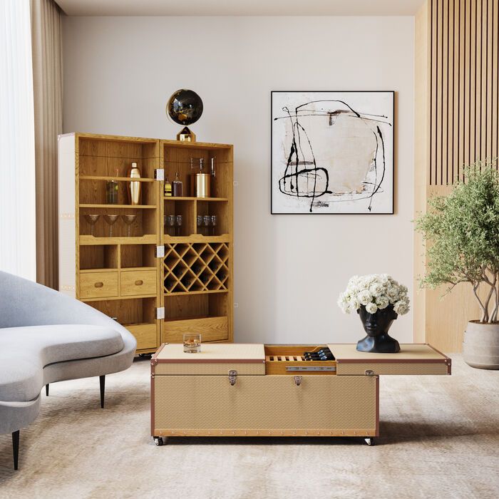 VENEZIA Low MDF coffee table with castors By KARE Design