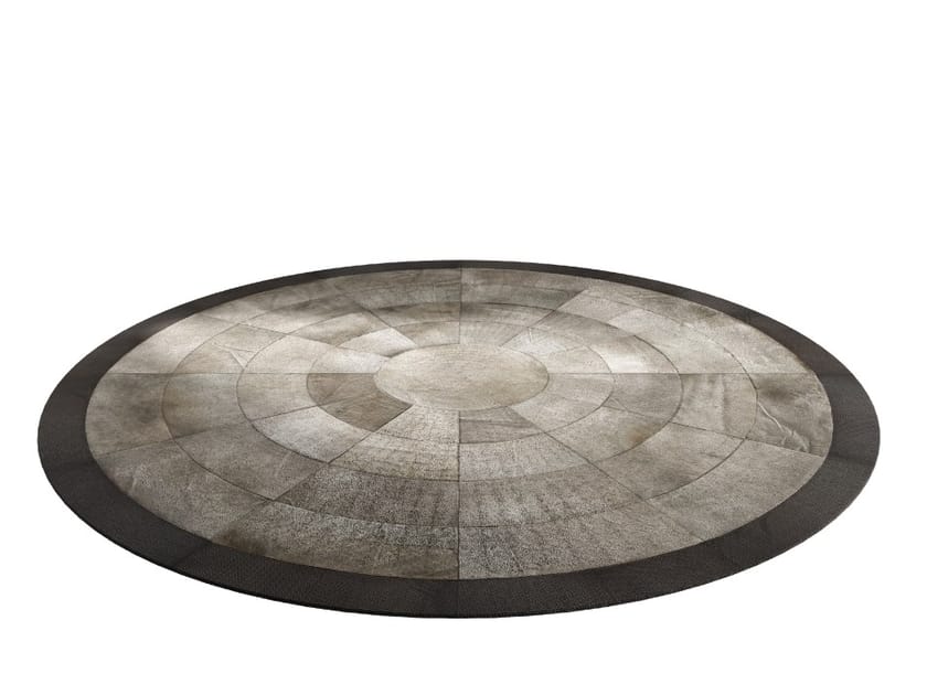 Round horse hide rug KARPET 8 By Capital Collection