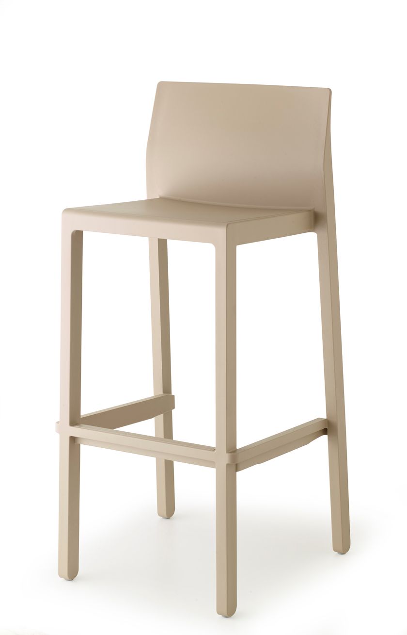 KATE Technopolymer stool with footrest By SCAB DESIGN