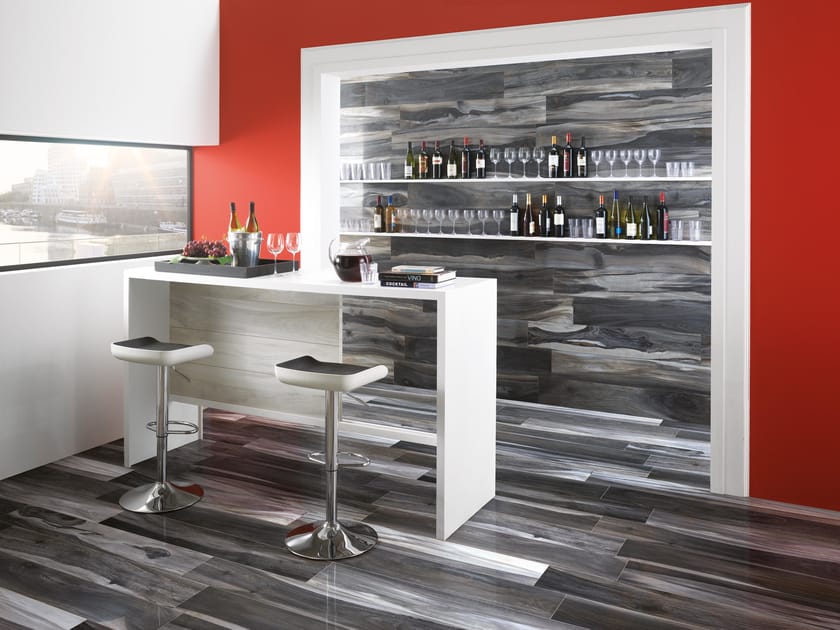 Revestimiento de pared/suelo de gres porcelánico imitación madera KAURI ...