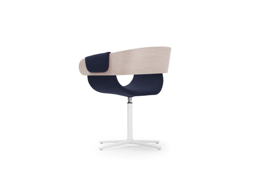 KAY Chaise pivotante à branches avec accoudoirs By True Design | design ...
