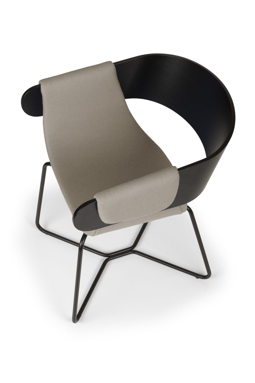 KAY Chair in fabric and wood with open back By True Design | design ...