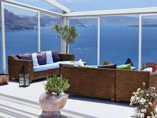 A3 Aluminium pergola with sliding cover By KE Outdoor Design