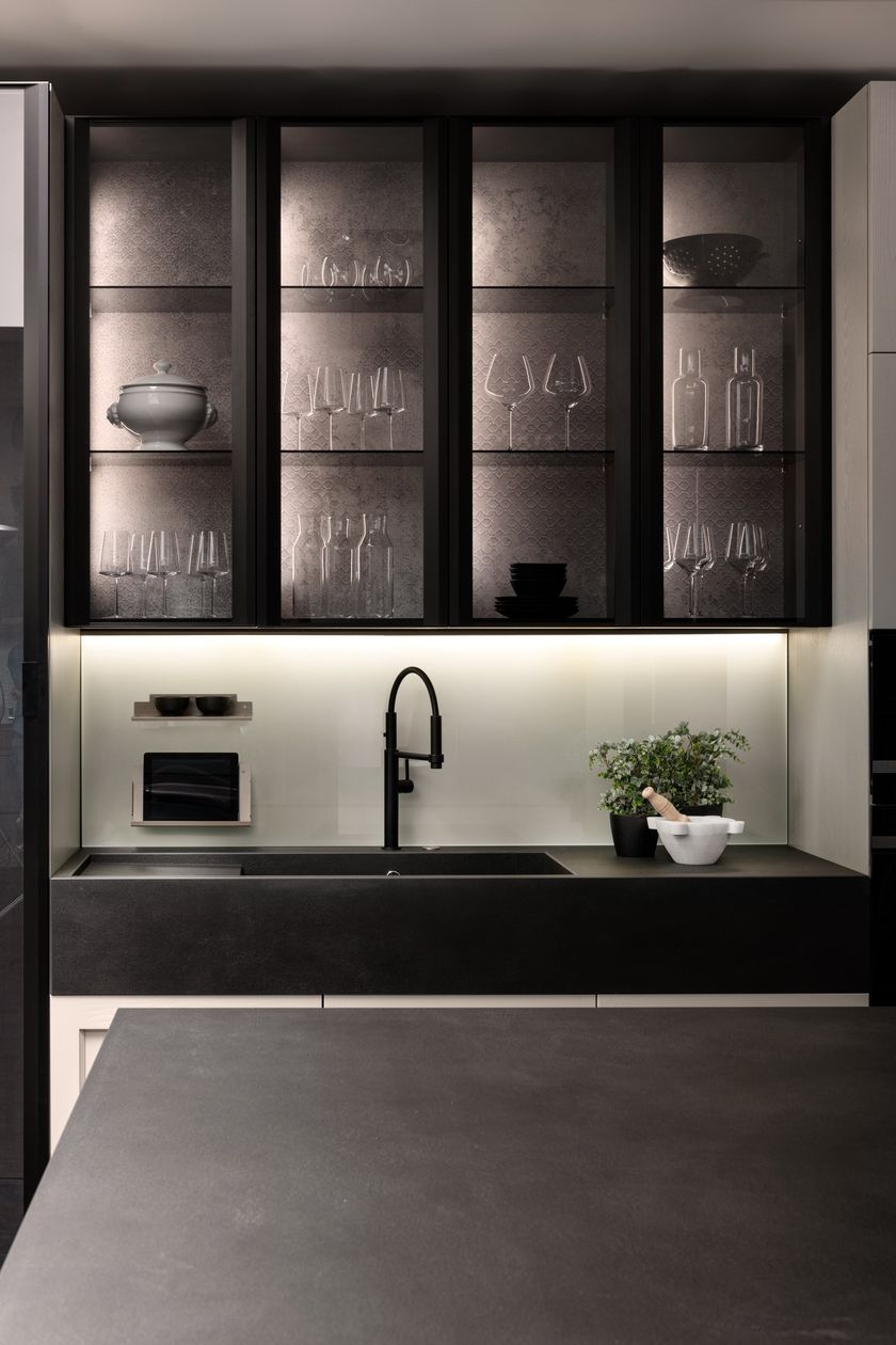 KEA Solid wood kitchen with island By Floritelli Cucine