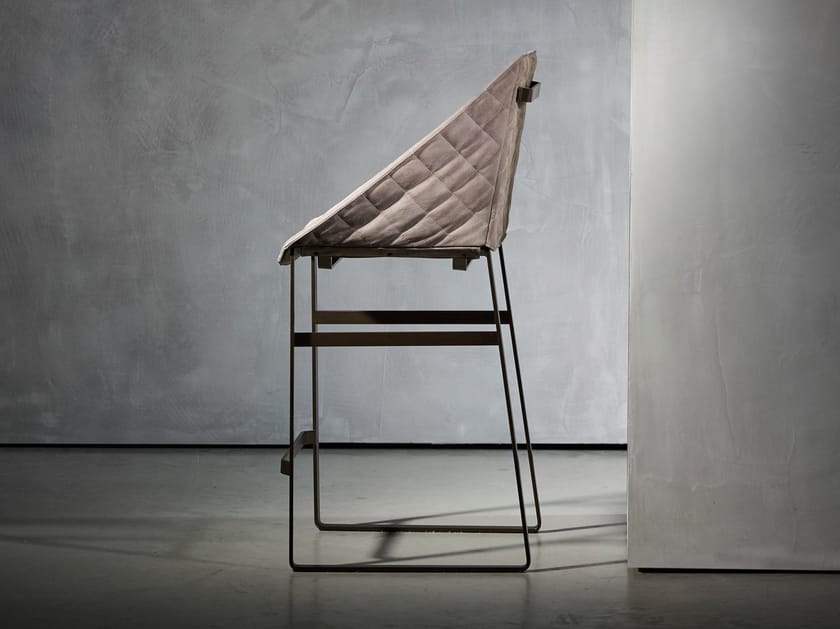 KEKKE LIVING Upholstered stool By Piet Boon | design Piet Boon