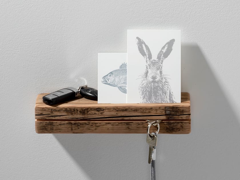 RECLAIMED WOOD KEY HOLDER #01 Wall shelf By Weld & co