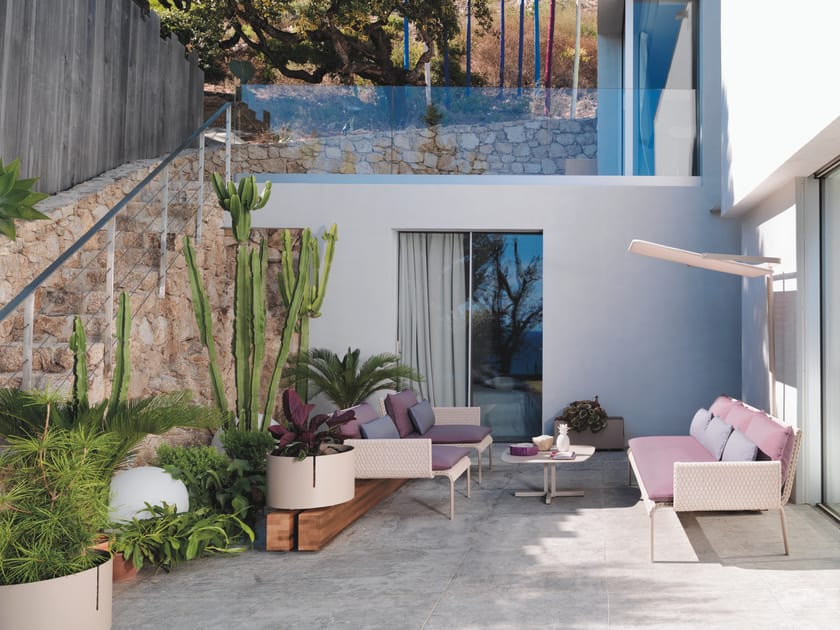 KEY WEST | Garden bench By Roberti Rattan design Roberto Papparotto ...