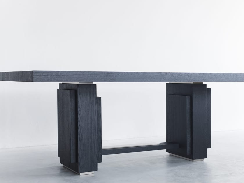 KITALE Mesa de comedor rectangular de madera maciza By Van Rossum | design Xavier Dohr