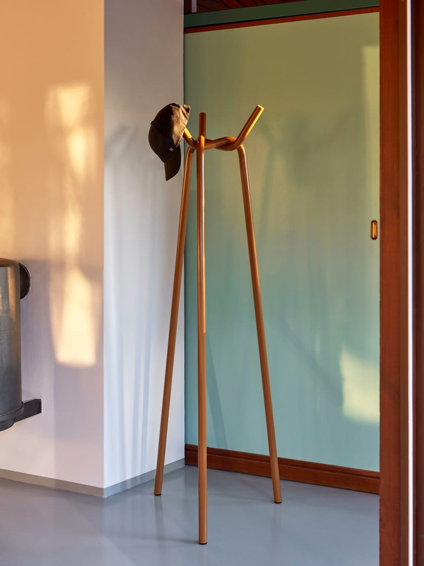 Steel coat stand KNIT By Hay design Jin Kuramoto