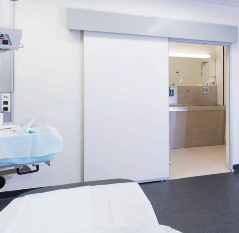 Automatic entry door PORTE ERMETICHE KONE M5 By KONE