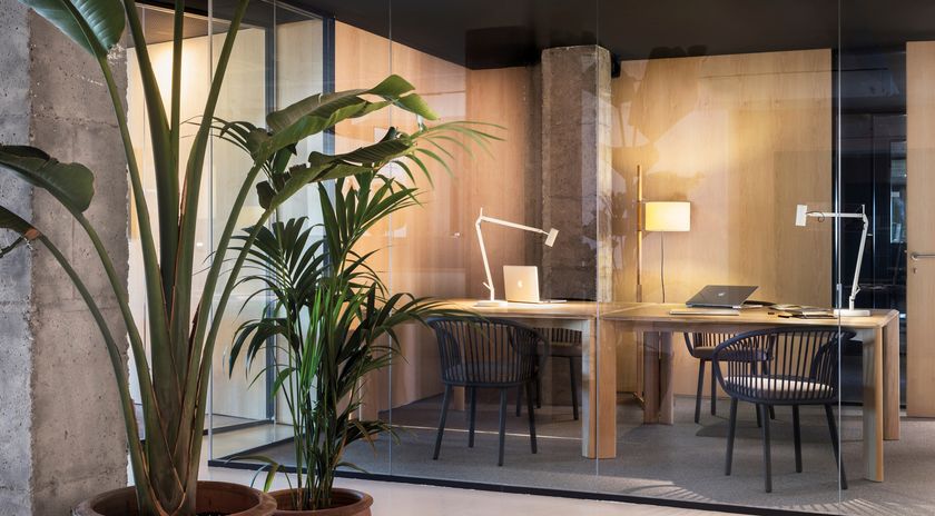 KOTAI Table By EXPORMIM | design Mario Ruiz