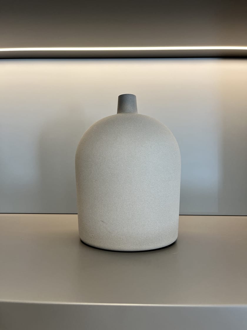 KRISTINA DAM - STUDIO DOME VASE SMALL vaso By In Stock