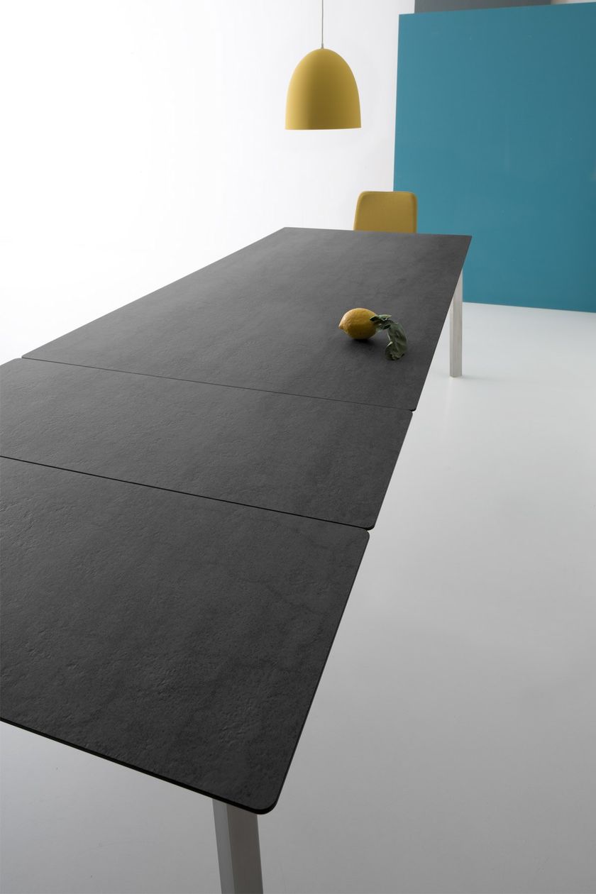 KRONO | Table By Pointhouse