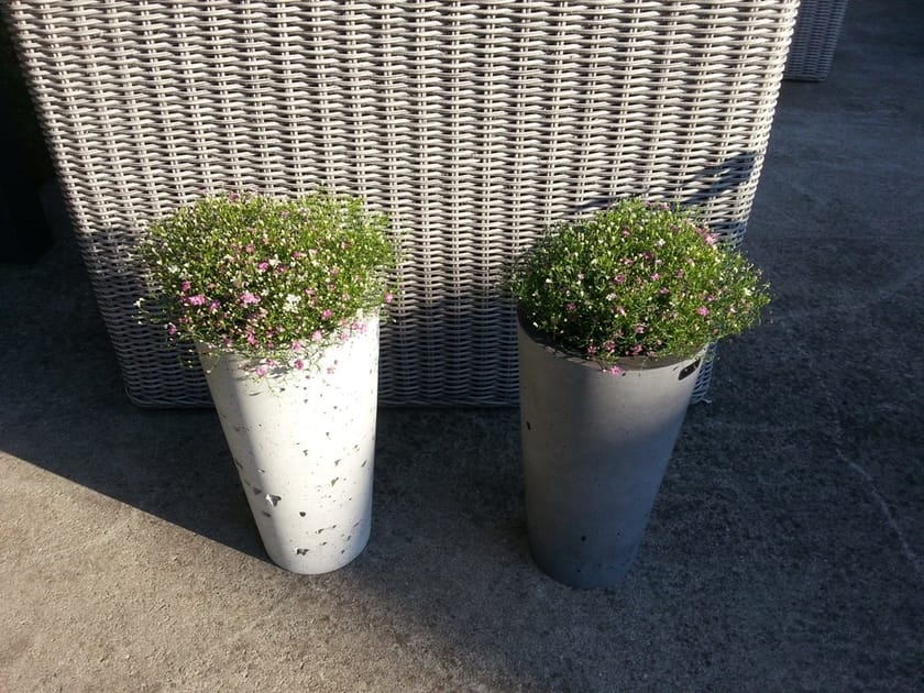 Vaso da giardino / vaso in calcestruzzo KUK By betton design Bronislav ...