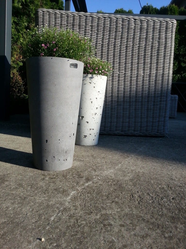 Vaso da giardino / vaso in calcestruzzo KUK By betton design Bronislav ...