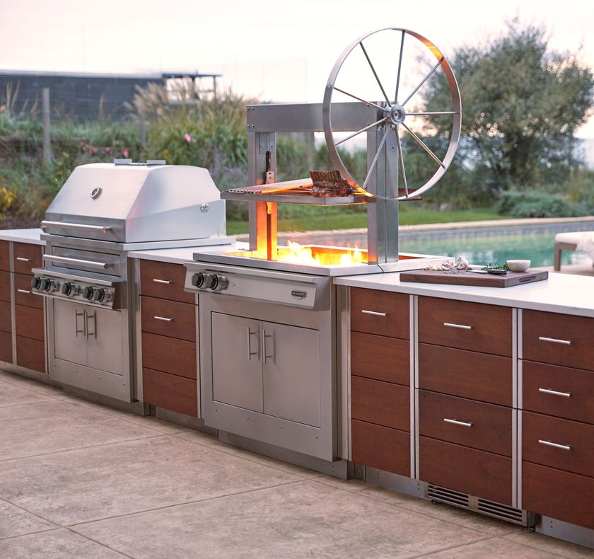 ARCADIA Outdoor kitchen By Kalamazoo