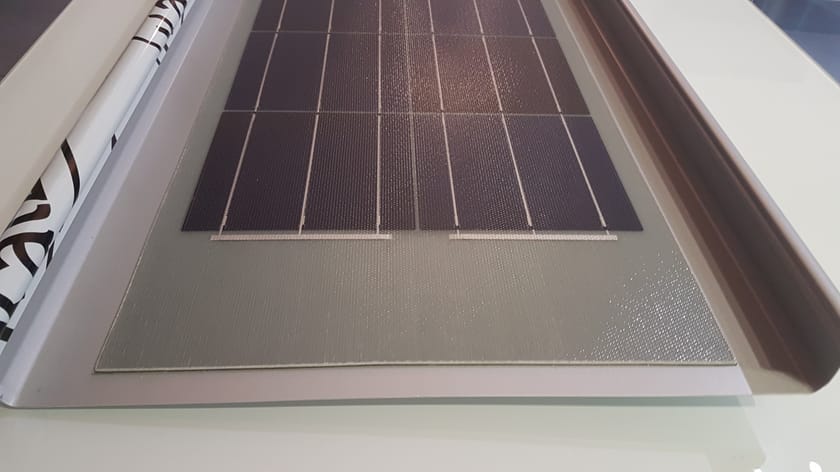 Sistemi di copertura con fotovoltaico integrato Kalzip AluPlusSolar By ...