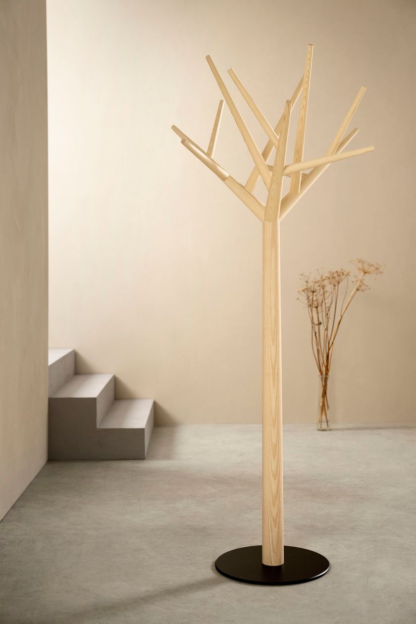 Y Ash coat stand By Klybeck | design Baptiste Ducommun