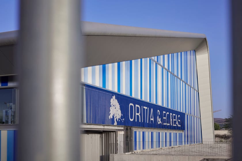 CLADDING ORITIA & BOREAS KINETIC FACADE Aluminium chain cladding By ...