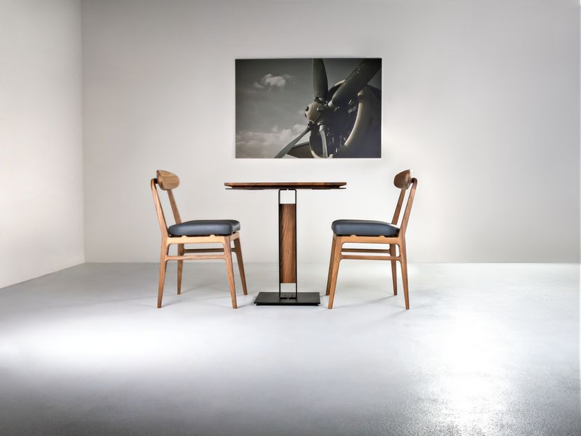 L | Square table By HOOKL und STOOL design Aleksandar Ugresic
