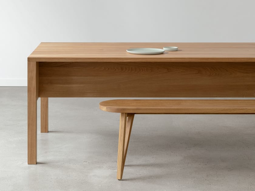 L8 TRABA table By LOEHR design David Löhr, Julian Löhr