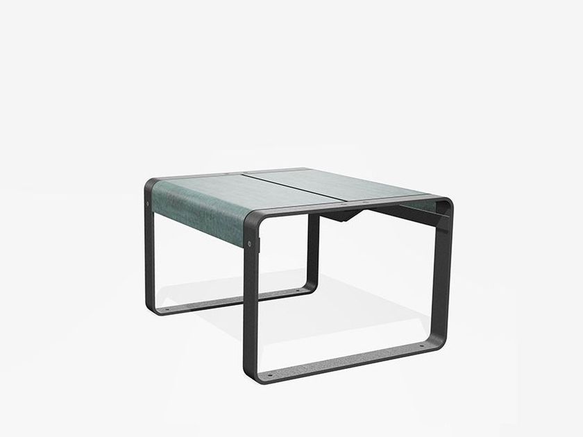 LA SUPERFINE Steel table for public areas By miramondo