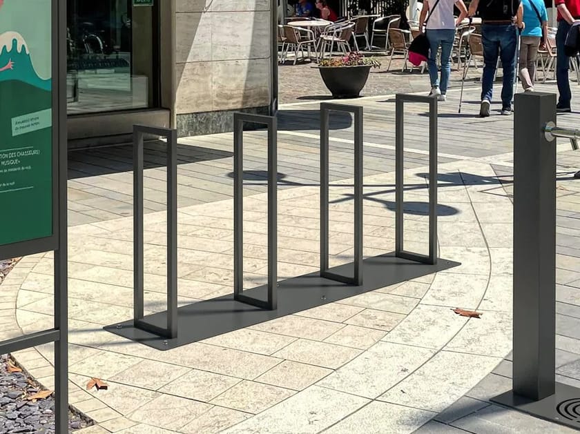 DOMINO Bicycle rack By LAB23